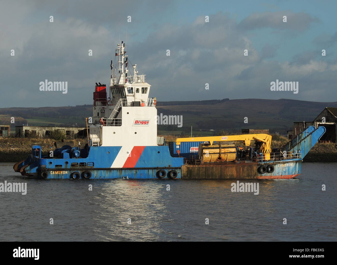 MV Cameron departs the Great Harbour in Greenock Stock Photo - Alamy