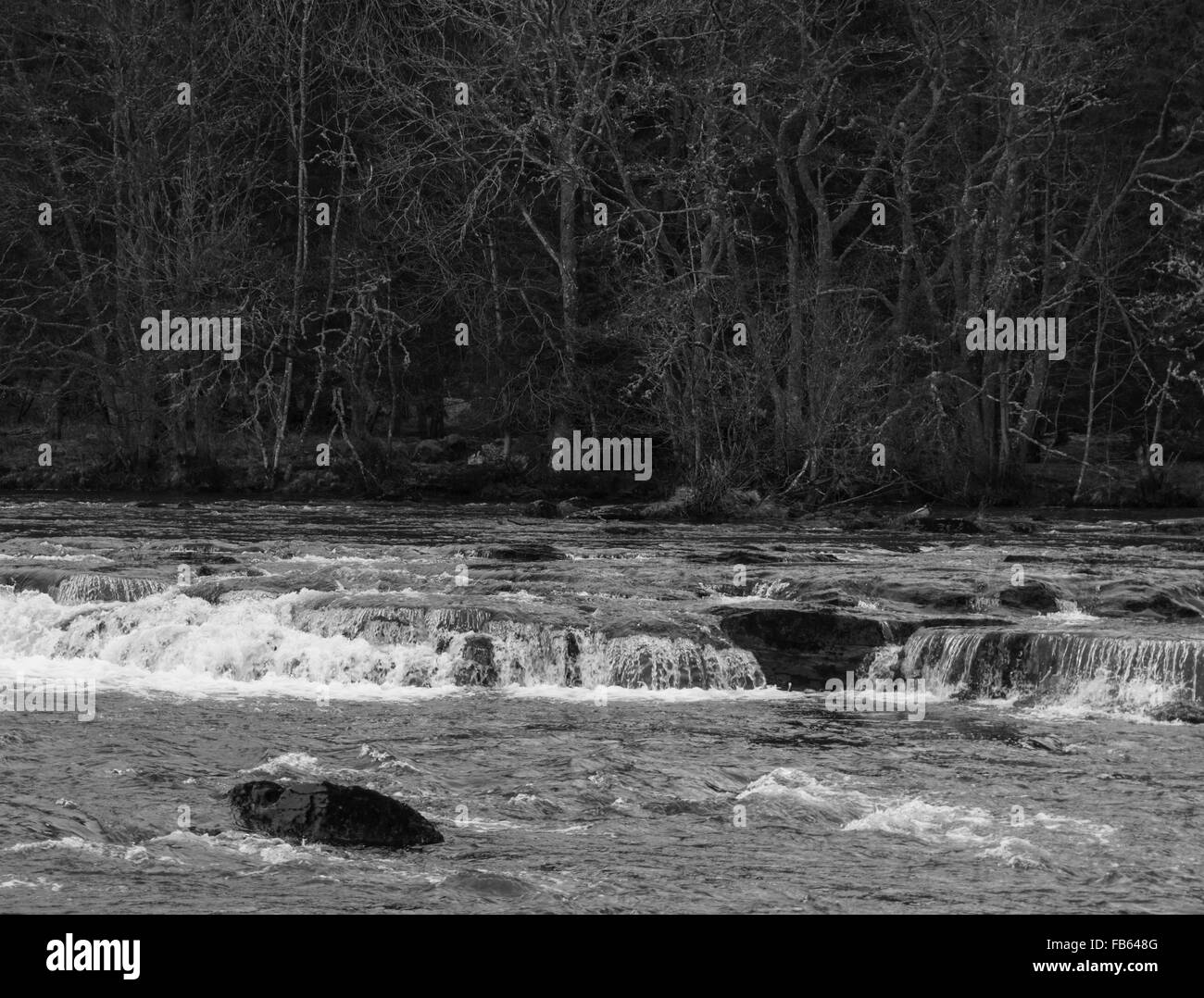 Dochart river hi-res stock photography and images - Alamy