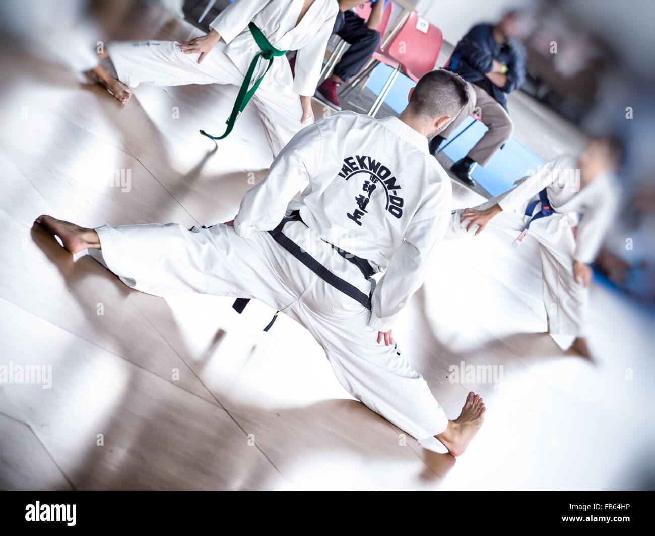 Taekwondo students hi-res stock photography and images - Alamy