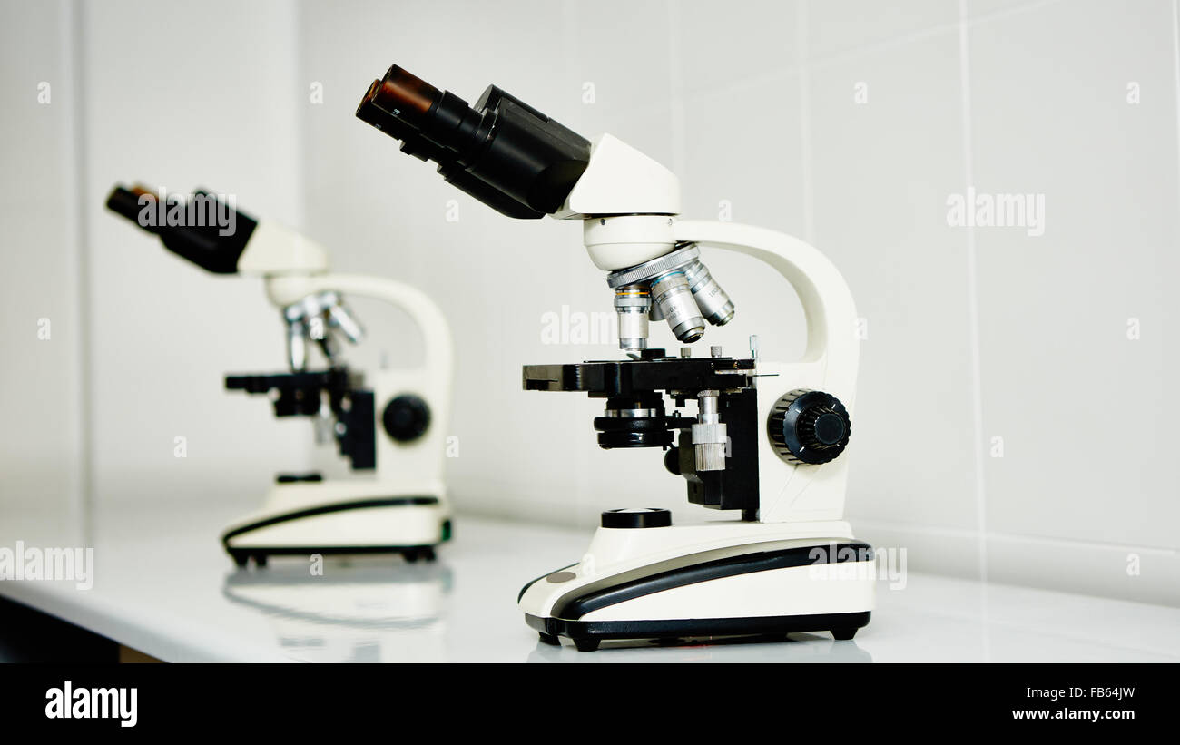 Laboratory microscope lens Stock Photo - Alamy
