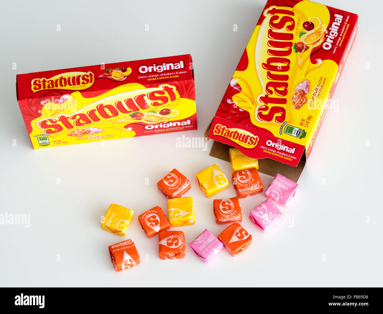 Starburst fruit candy hi-res stock photography and images - Alamy