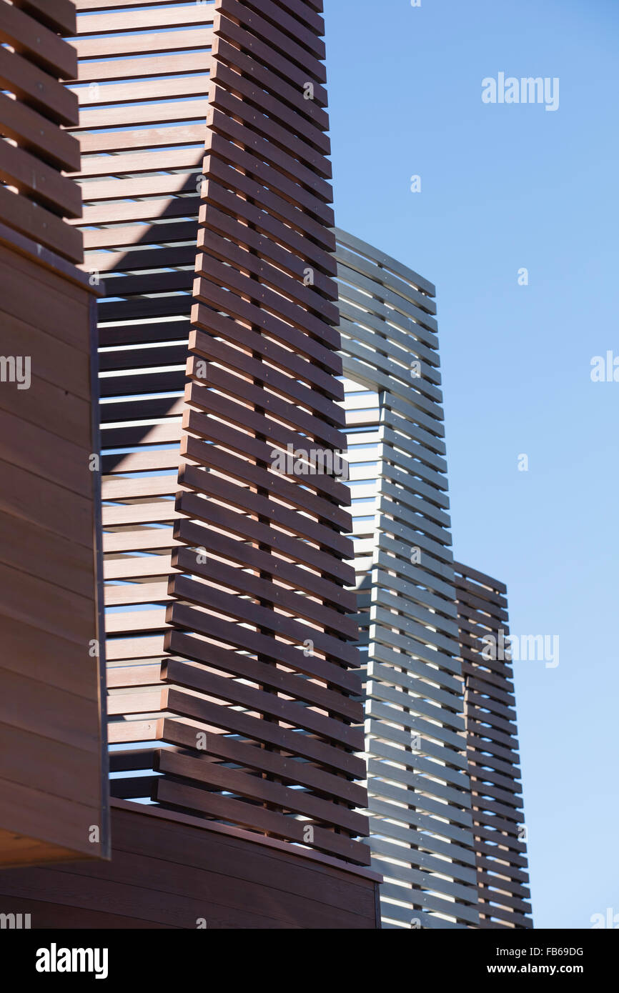 Horizontal angles hi-res stock photography and images - Alamy