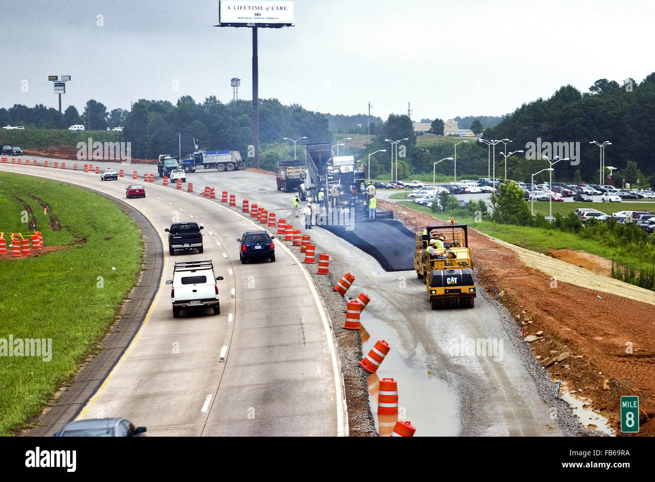 Interstate highway construction hi-res stock photography and images - Alamy