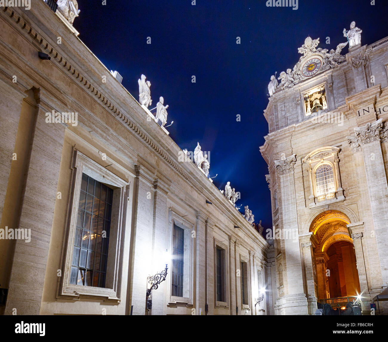 The holy door in st peters basilica hi-res stock photography and images ...