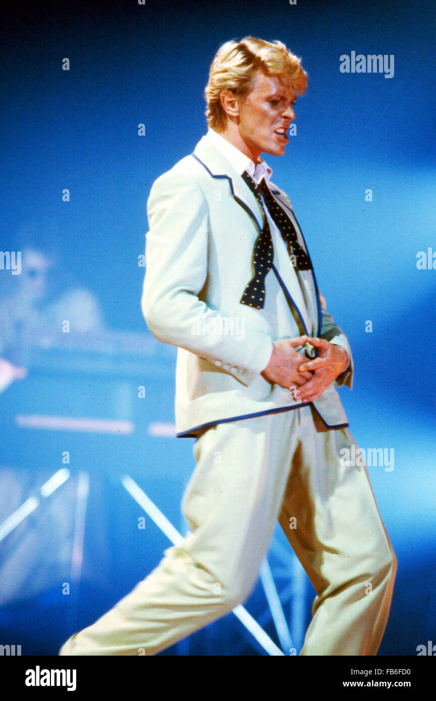 FILE PICS: DAVID BOWIE, the infinitely changeable, fiercely forward ...