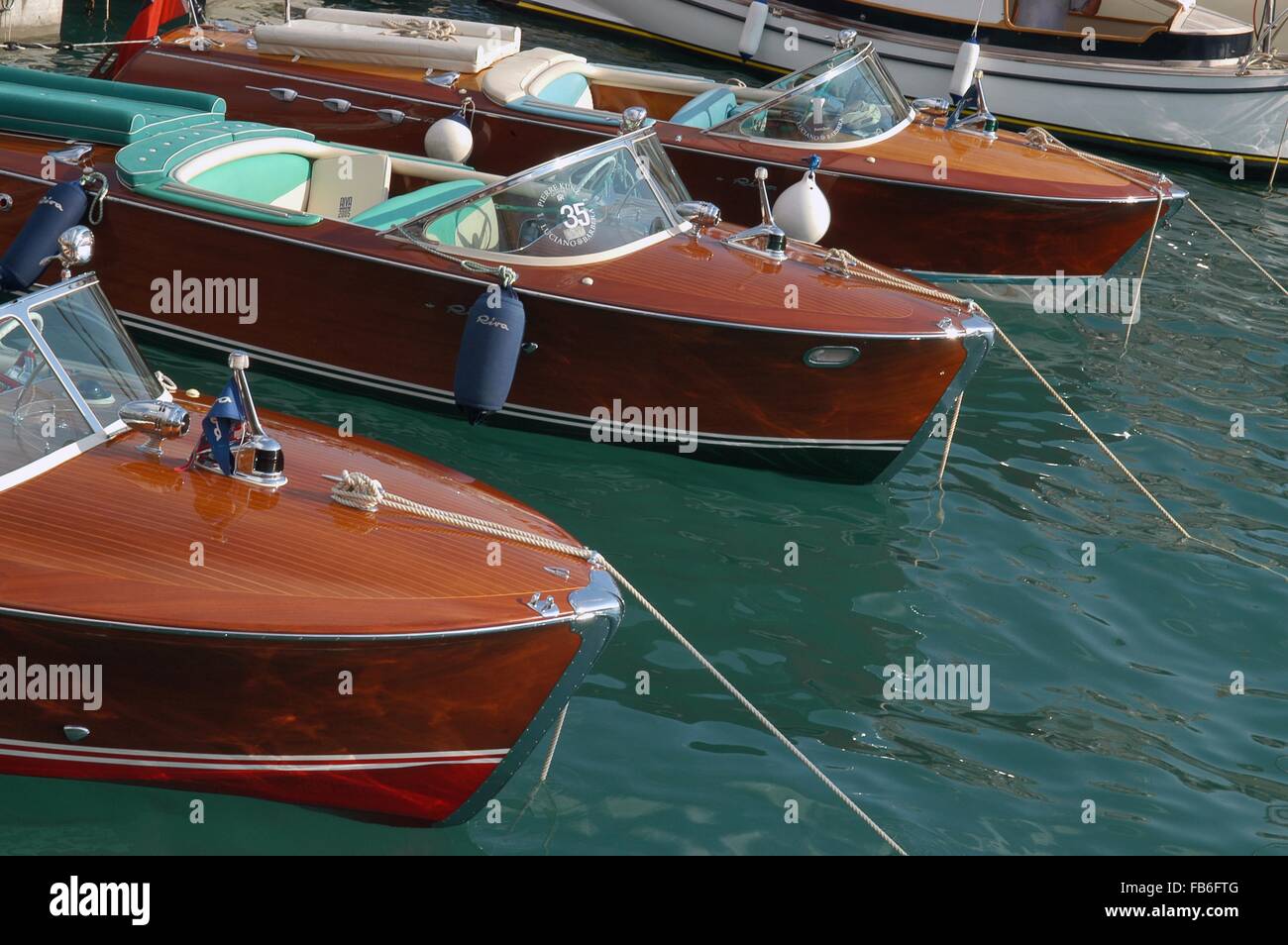 Vintage speedboat italy hi-res stock photography and images - Alamy
