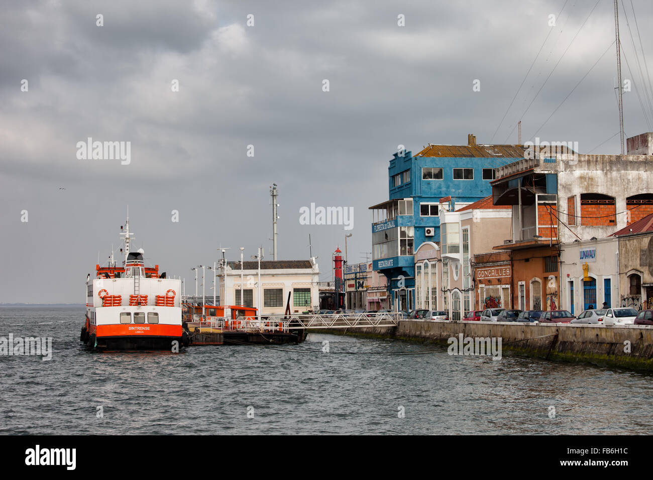 Portugal, Lisbon, Cacilhas, ferry boat on Tagus river Stock Photo - Alamy