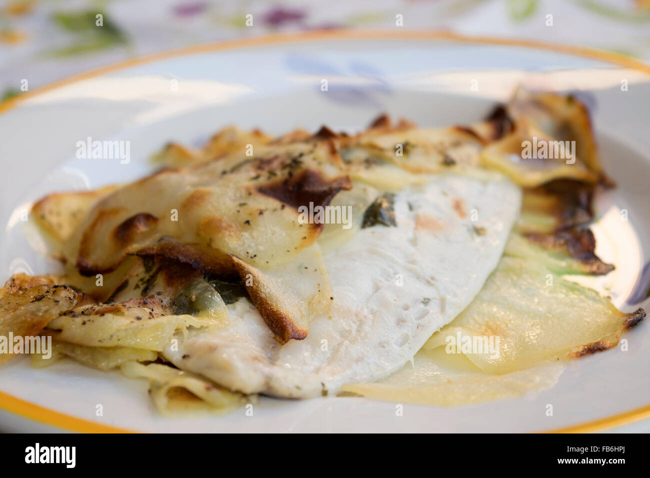 plaice Fillets in potato crust Stock Photo - Alamy