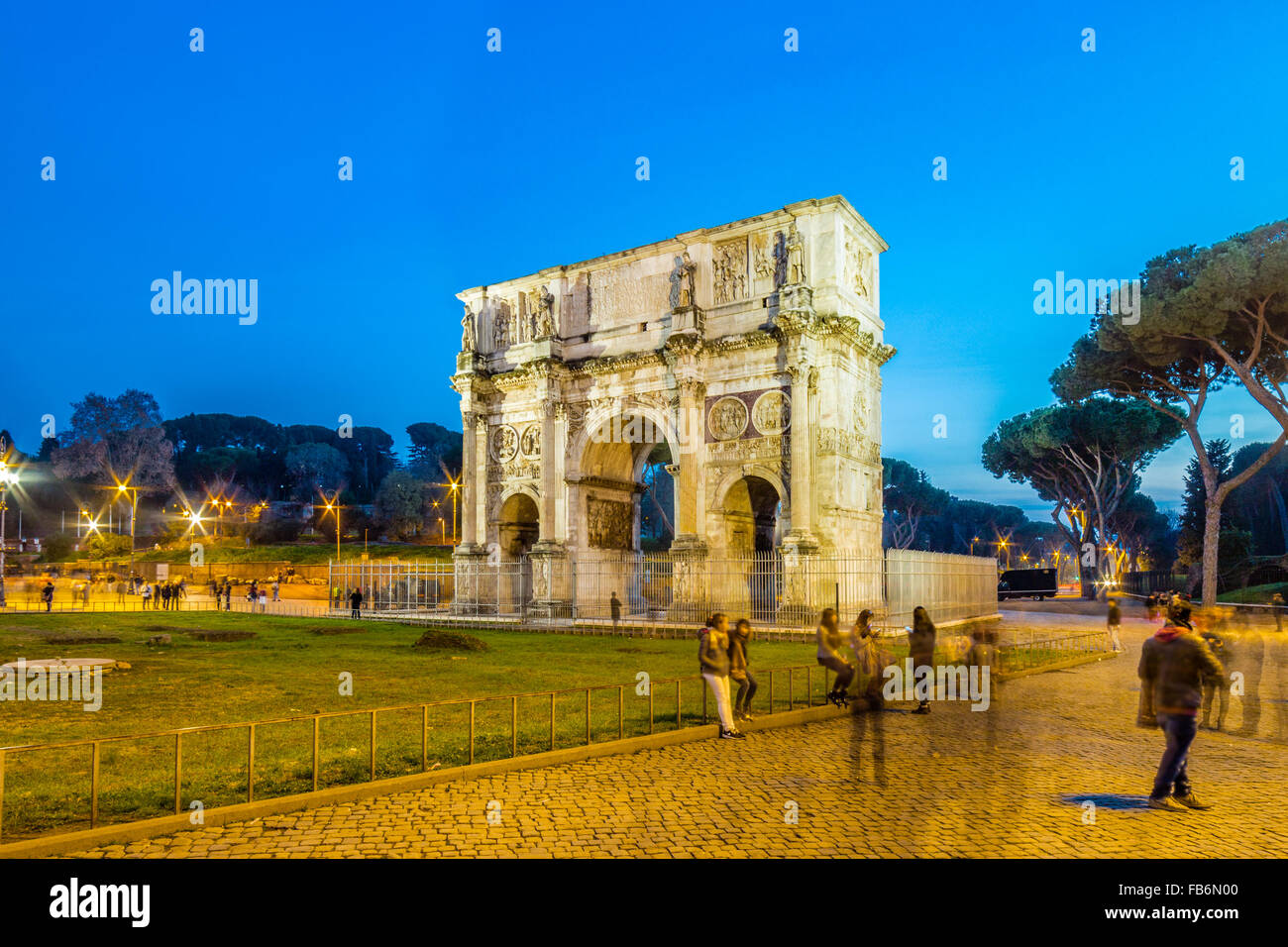 the imposing walls of a Roman triumphal arch Stock Photo - Alamy