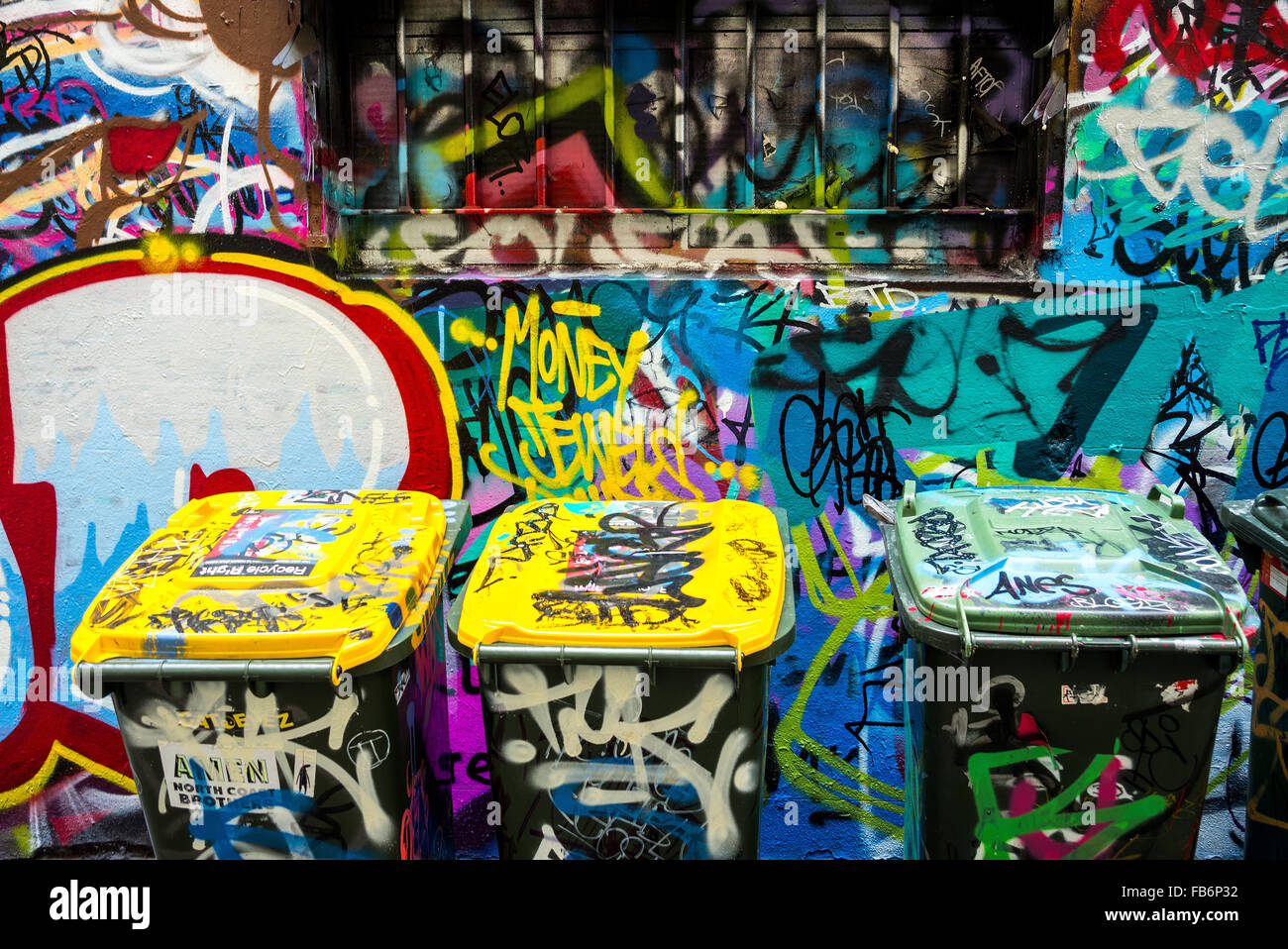 Melbourne murals hi-res stock photography and images - Alamy