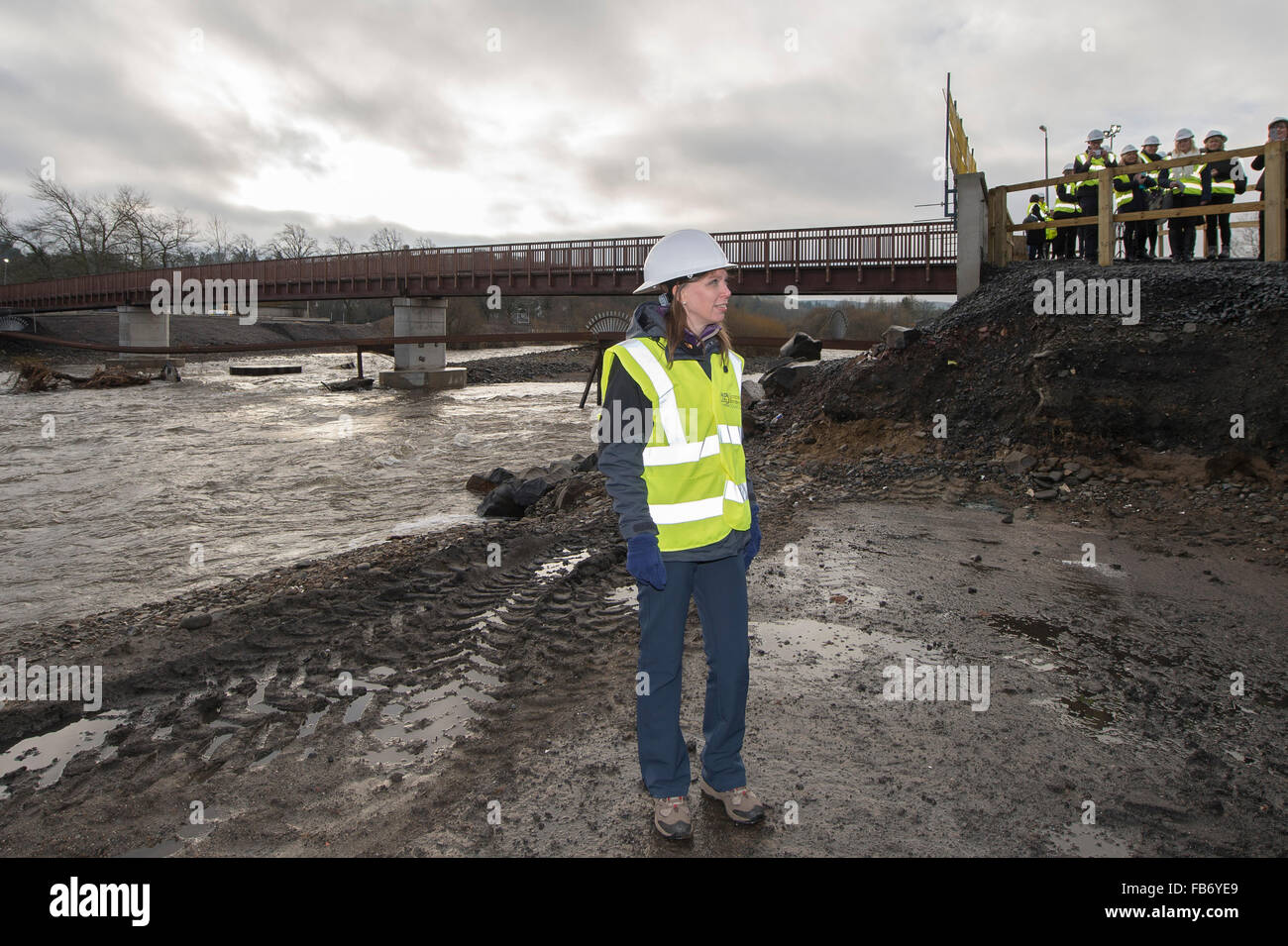 Flood protection barriers scotland hi-res stock photography and images ...