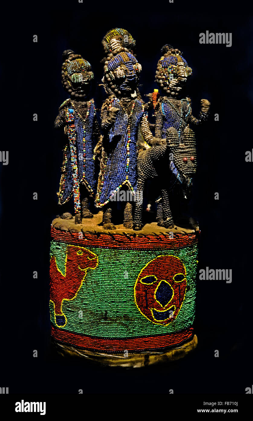 Yoruba art hi-res stock photography and images - Alamy
