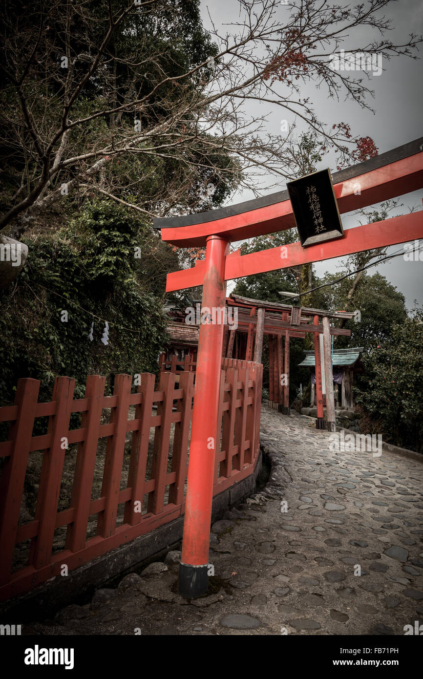 Japanese red temple hi-res stock photography and images - Alamy