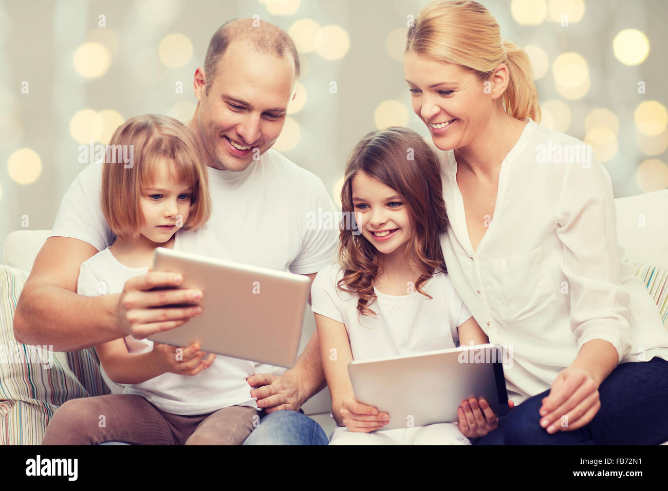 Kids computers hi-res stock photography and images - Alamy