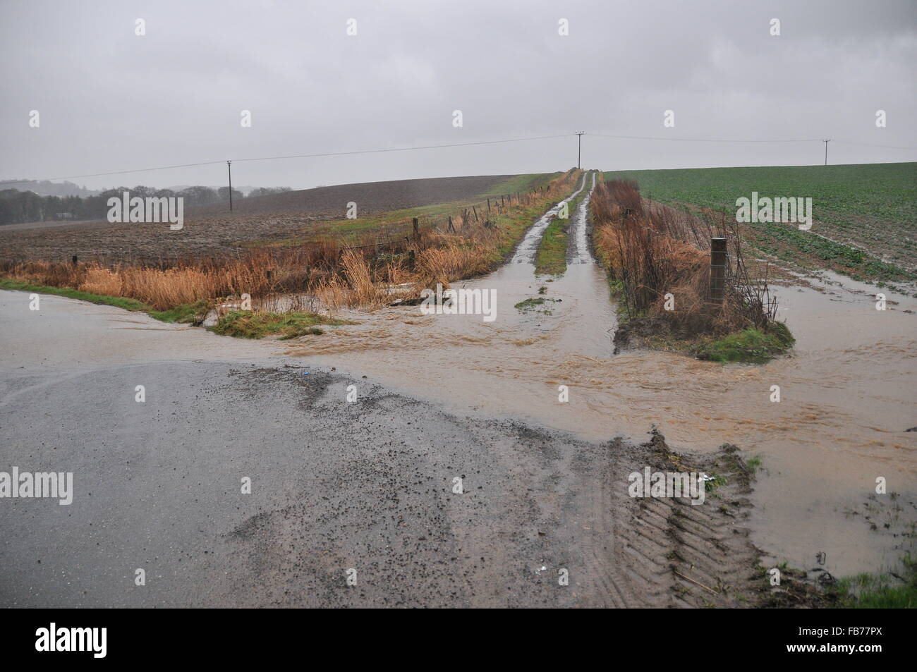 Storm flooding aberdeenshire hi-res stock photography and images - Alamy
