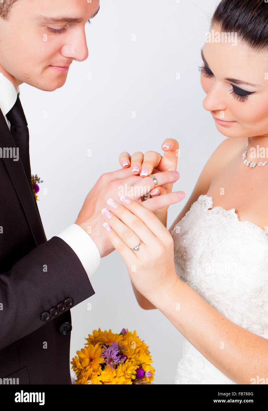 Bride and groom Stock Photo - Alamy