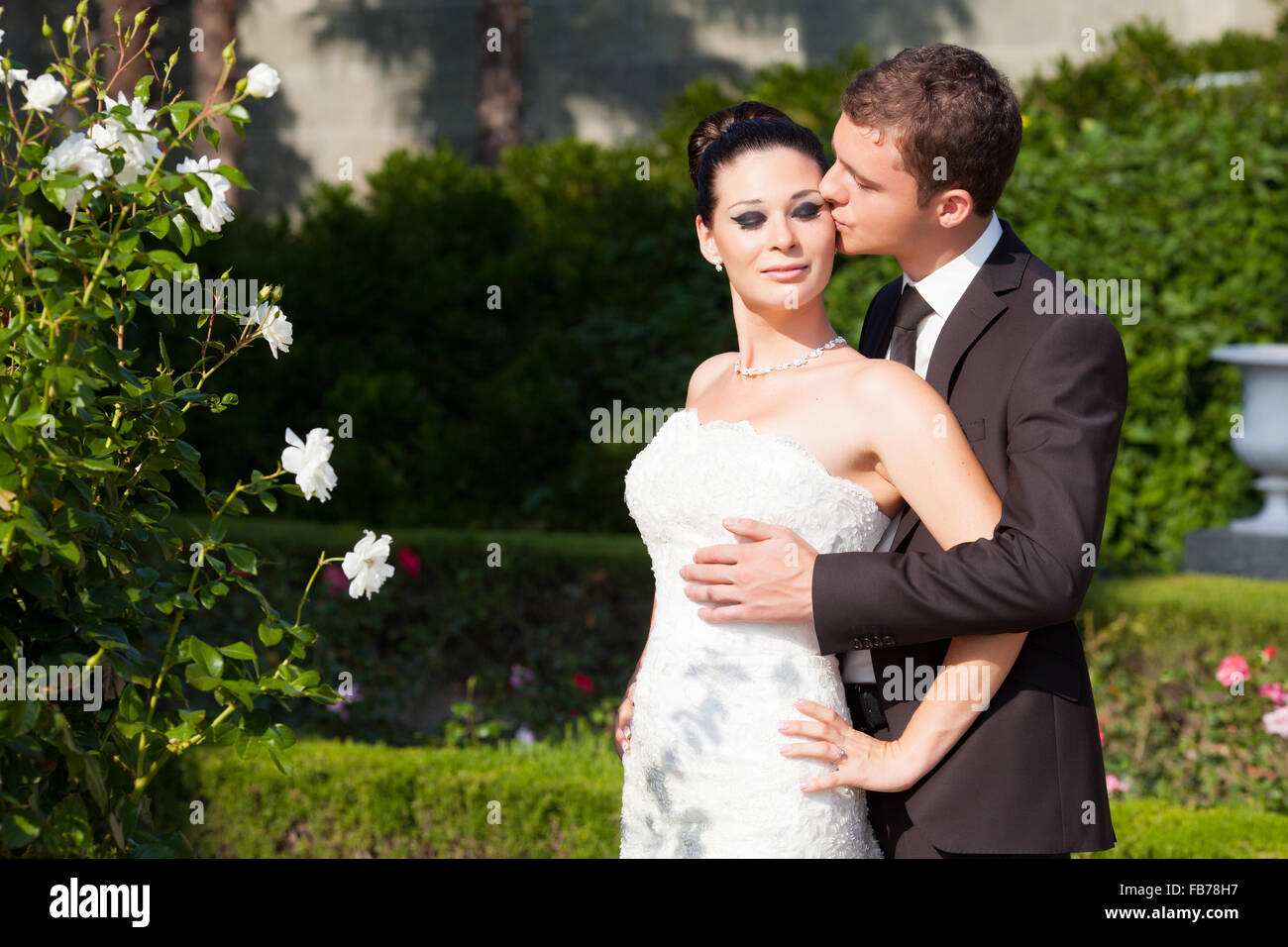 Bride and groom Stock Photo - Alamy