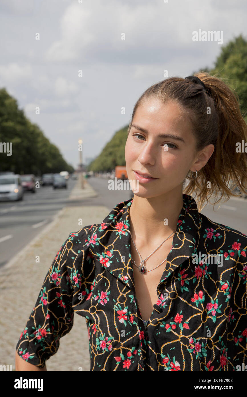 Woman berlin street hi-res stock photography and images - Alamy