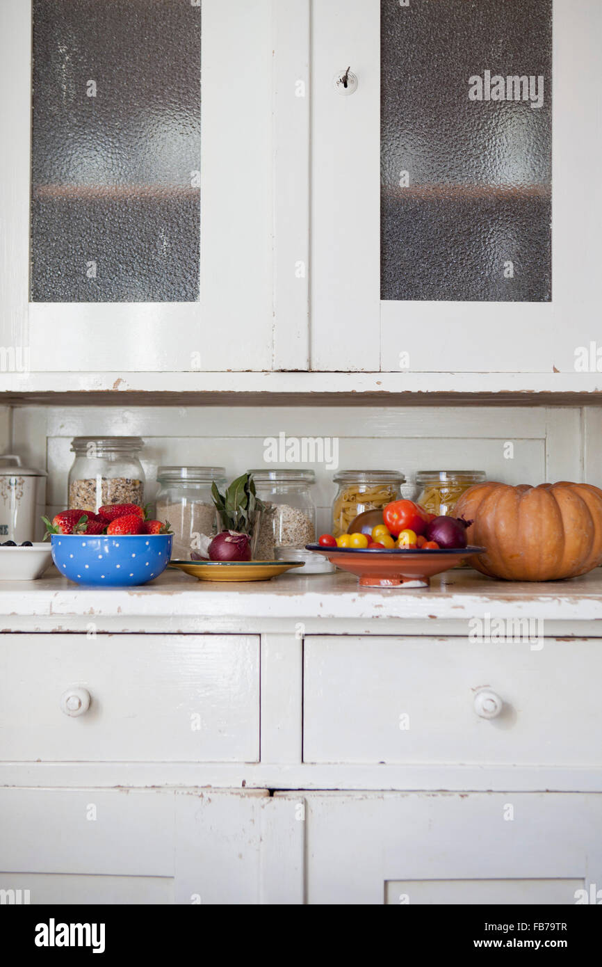 Vegetables on kitchen counter Stock Photo - Alamy