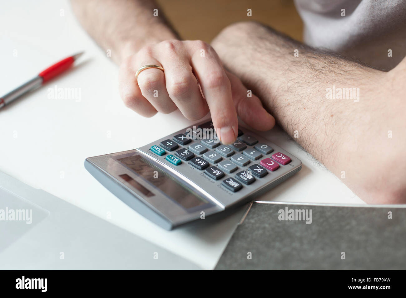 Using calculator hi-res stock photography and images - Alamy
