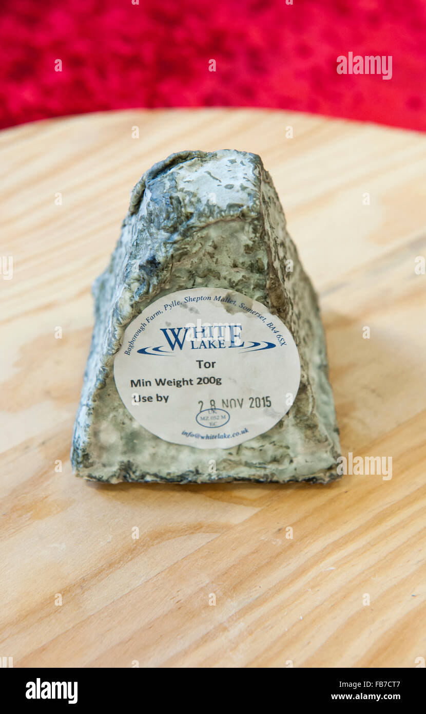 Cheese production britain hi-res stock photography and images - Alamy