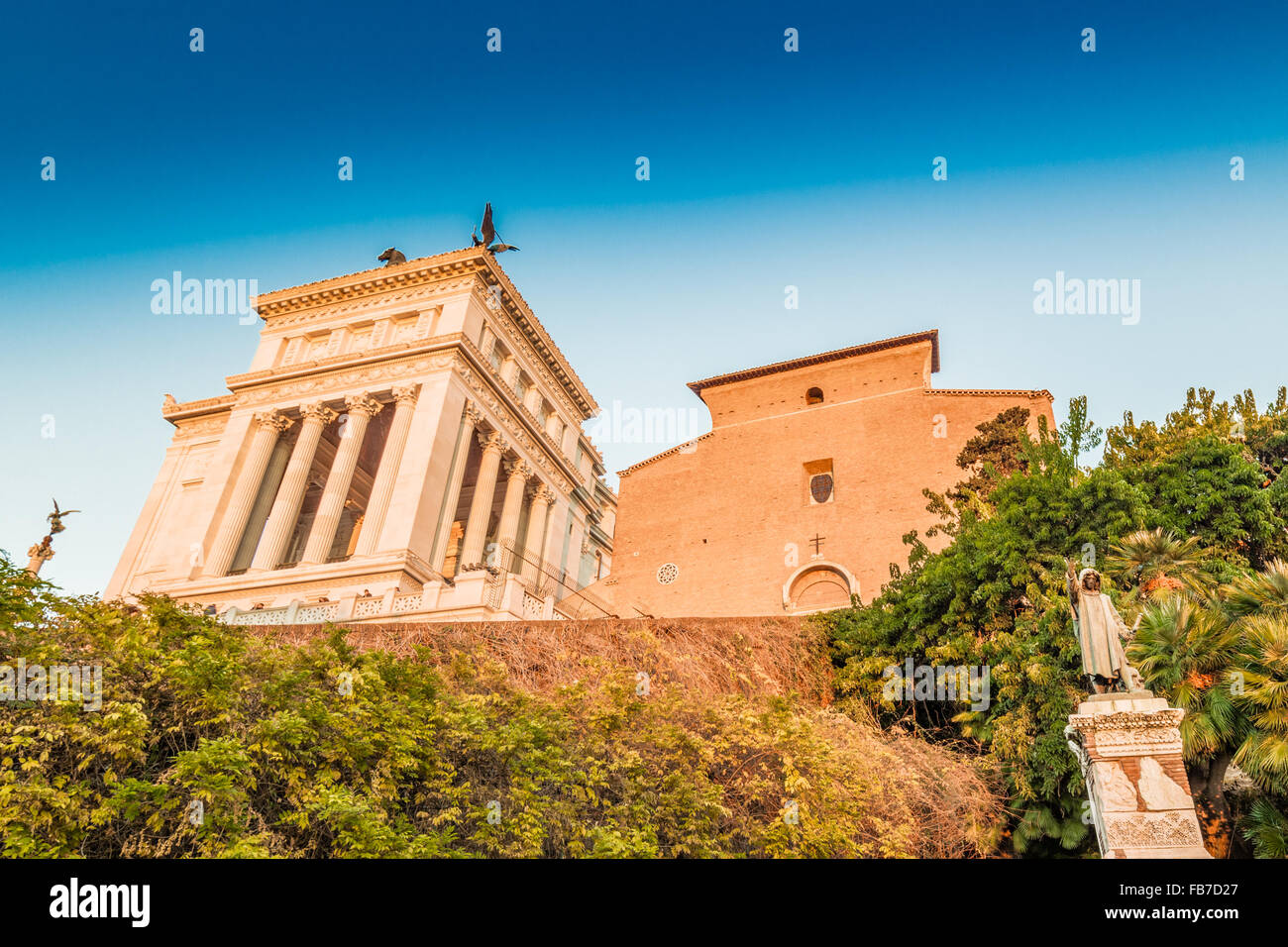 white imposing monument in rome Stock Photo - Alamy