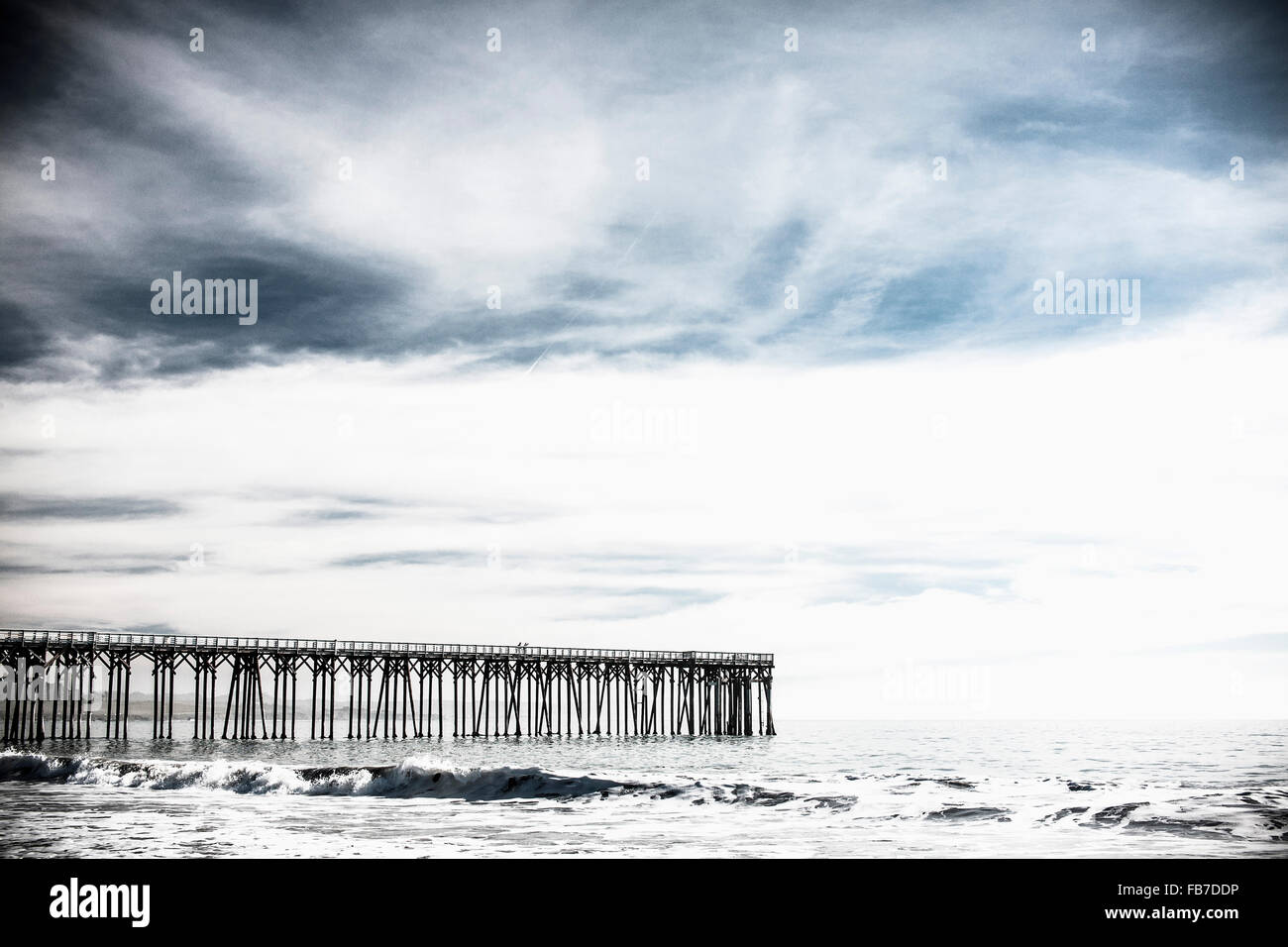 Nature against architecture hi-res stock photography and images - Alamy