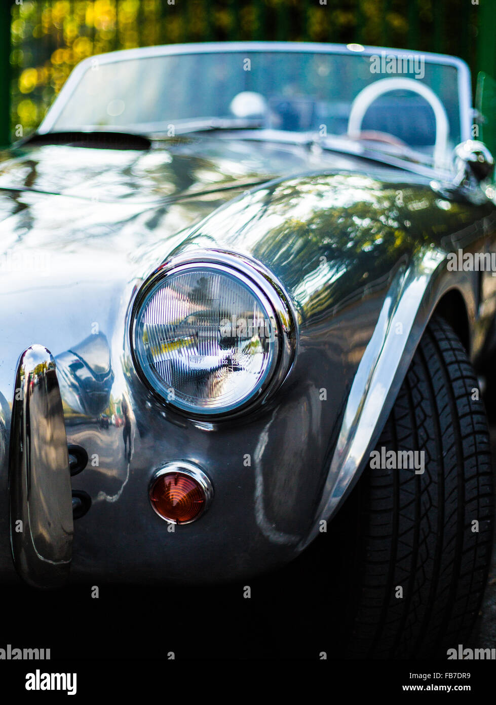 Side view showing hi-res stock photography and images - Alamy