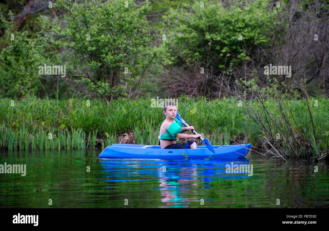 Child lake summer hi-res stock photography and images - Alamy
