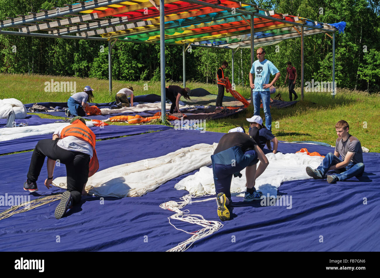 Floating hangar hi-res stock photography and images - Alamy