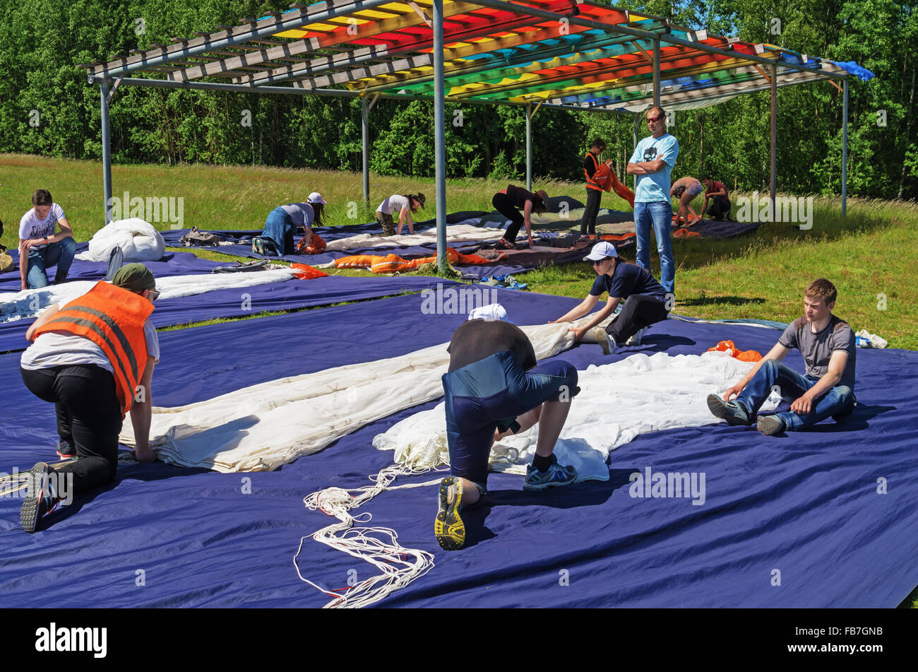 Parachutists - 2015.Packing of parachute Stock Photo - Alamy