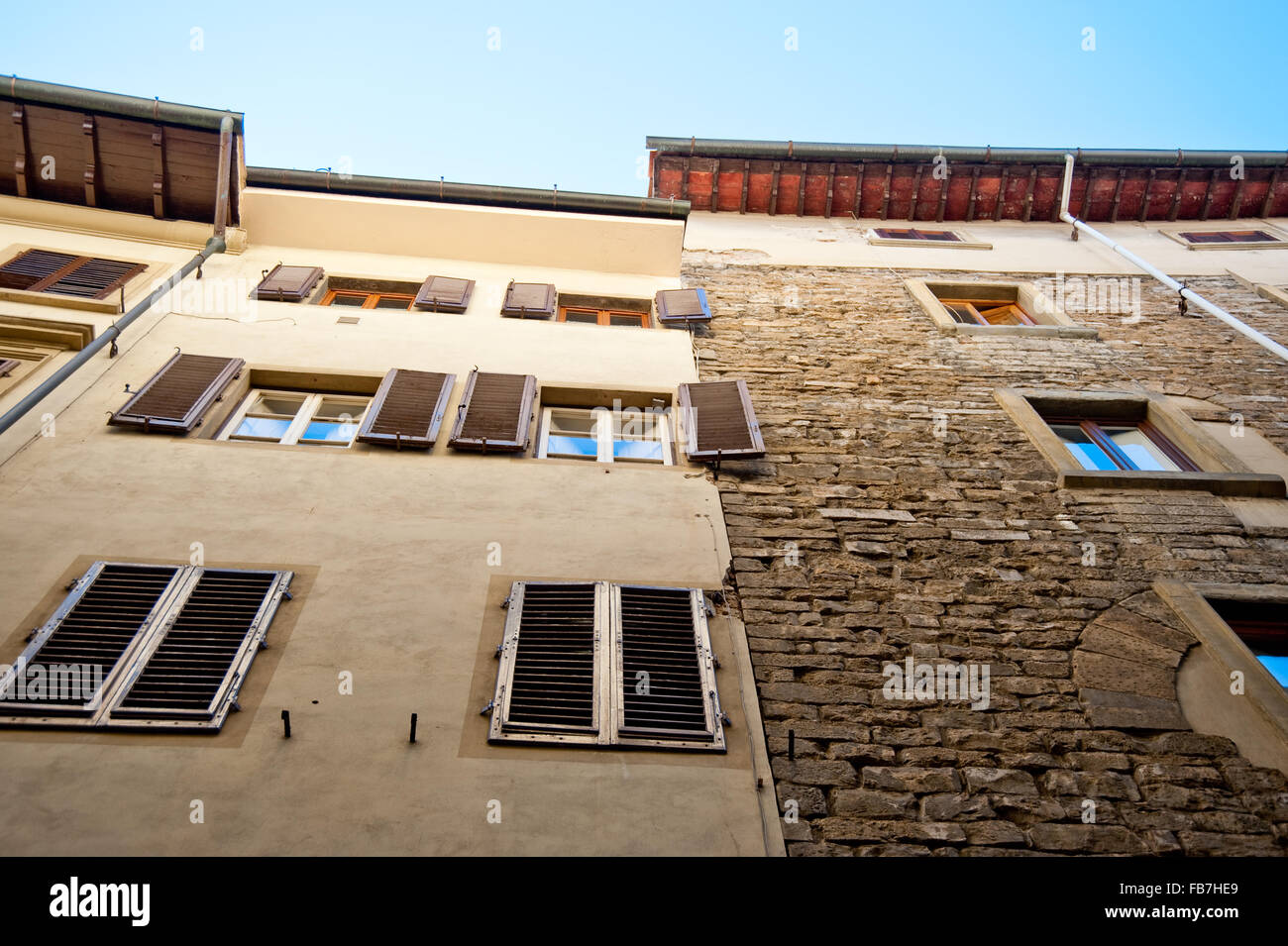 Exterior wall traditional italian building hi-res stock photography and ...
