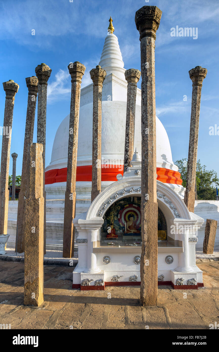 Thuparama Dagoba, Anuradhapura, UNESCO World Heritage Site, North ...