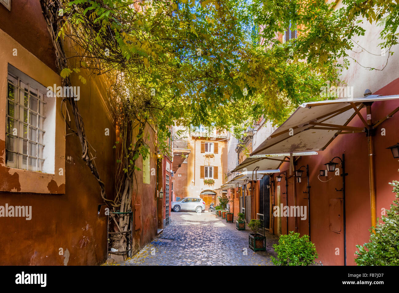 walking the ancient streets and alleys of Rome, Italy Stock Photo - Alamy