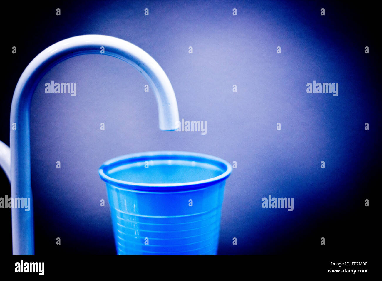 Plastic cups hospital hi-res stock photography and images - Alamy