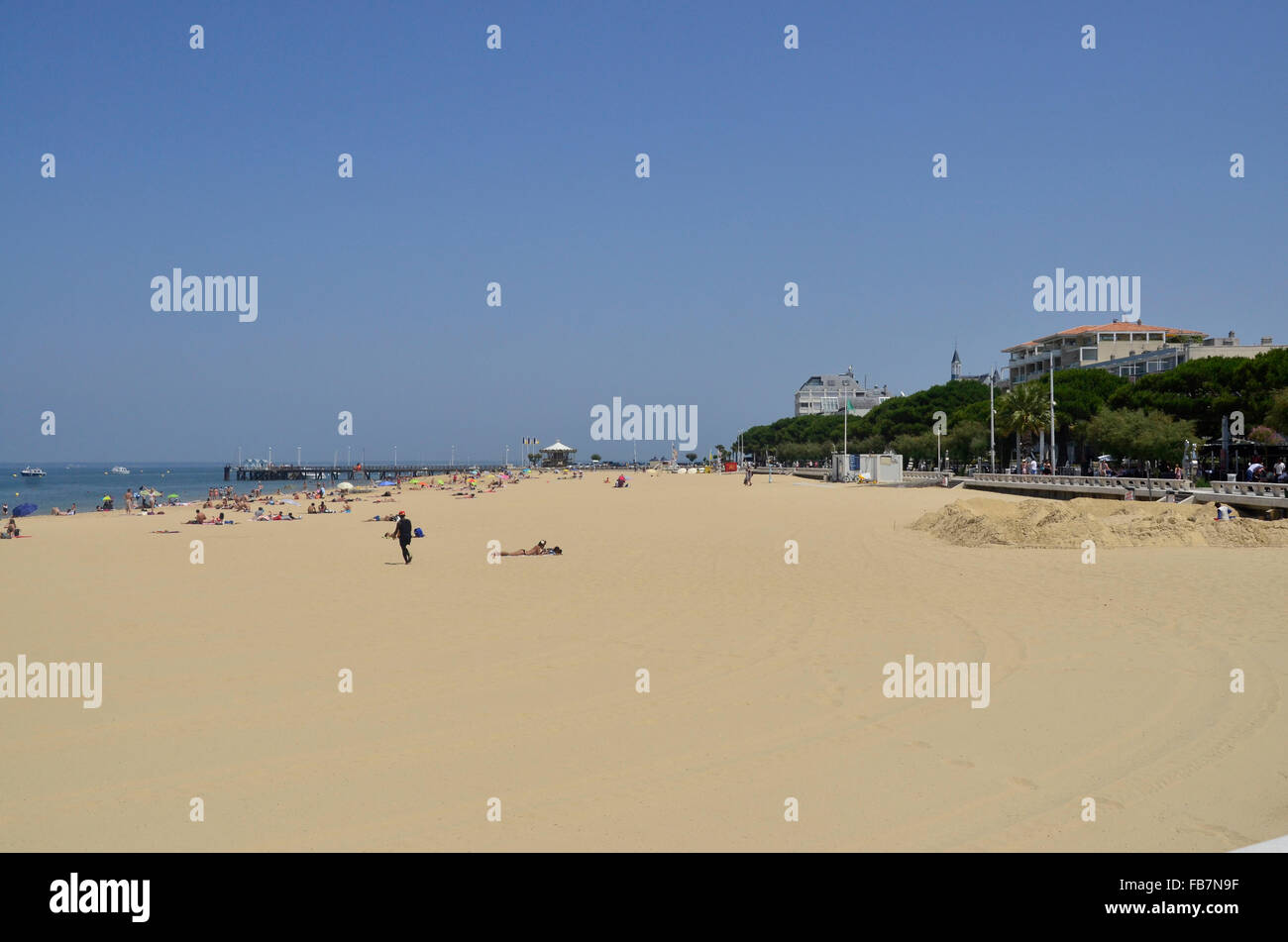 The beach at Arcachon, France Stock Photo - Alamy