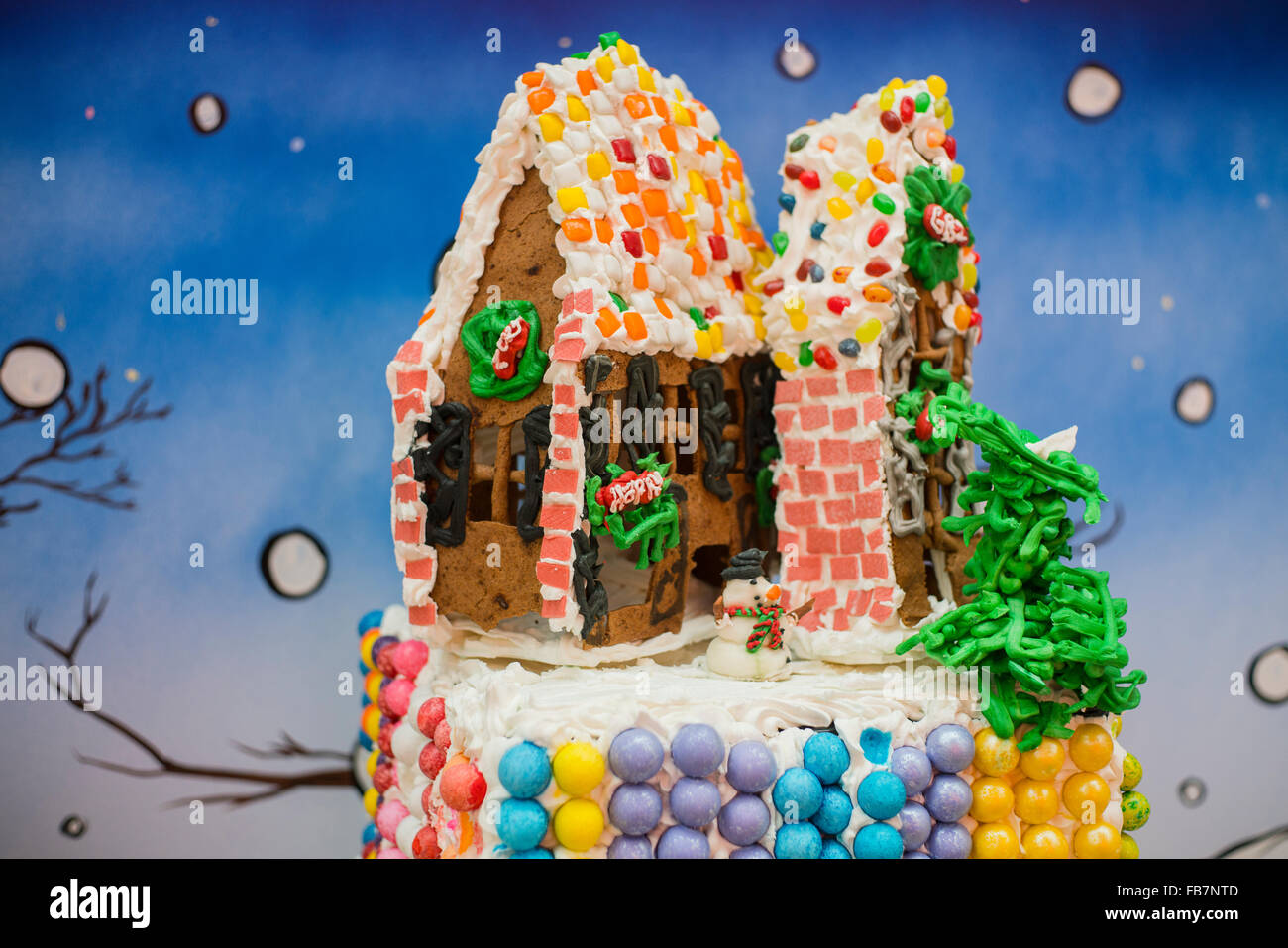 New York, USA. 10th January, 2016. The last day of the Gingerbread Line ...