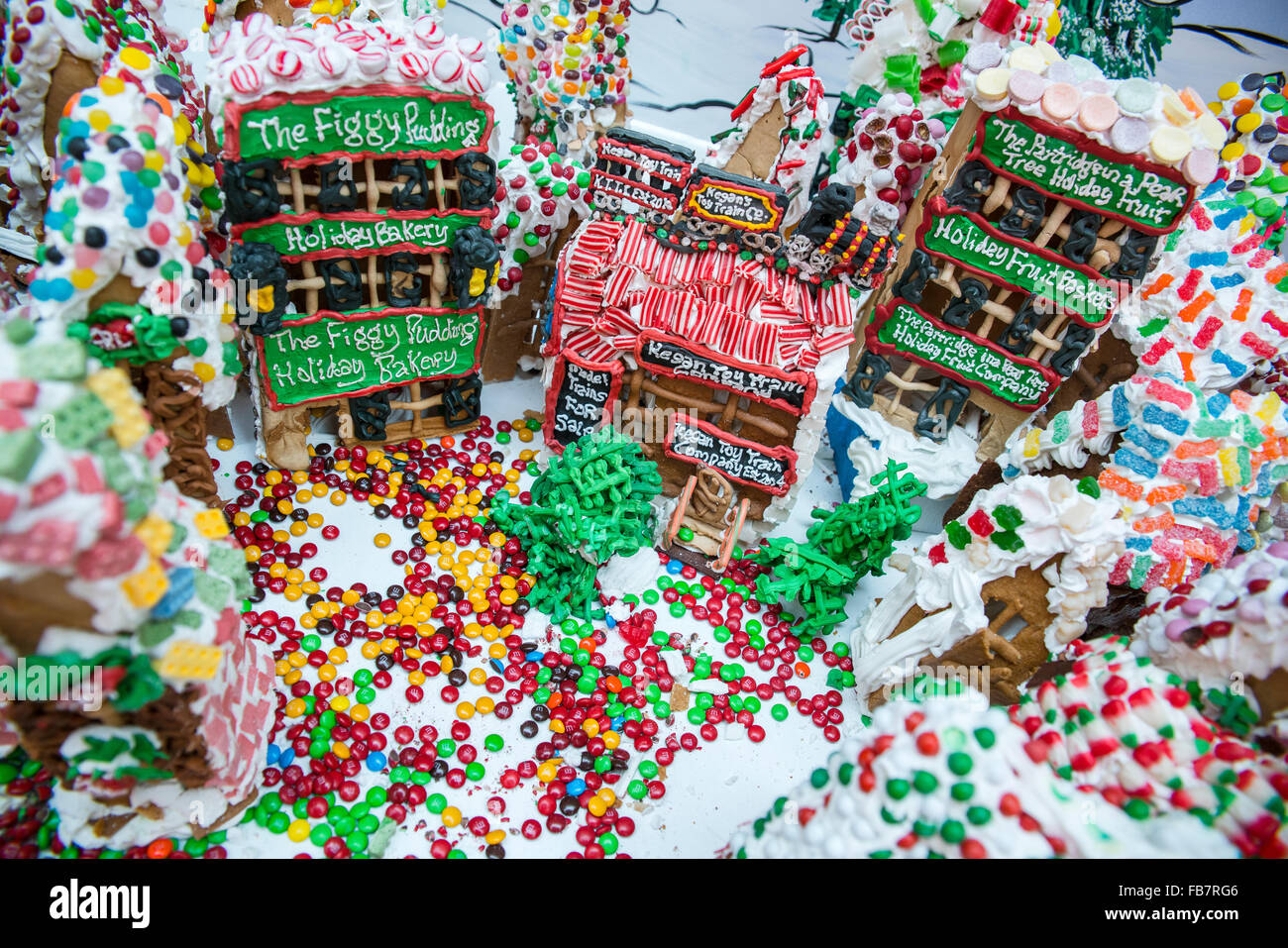 New York, USA. 10th January, 2016. The last day of the Gingerbread Line ...
