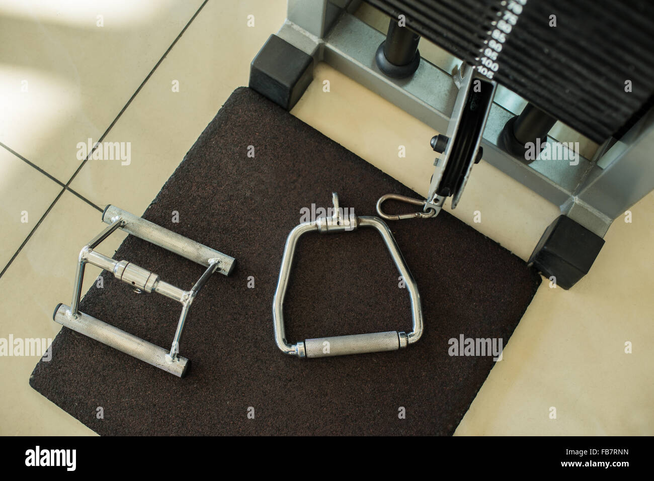 Gym apparatus hi-res stock photography and images - Alamy