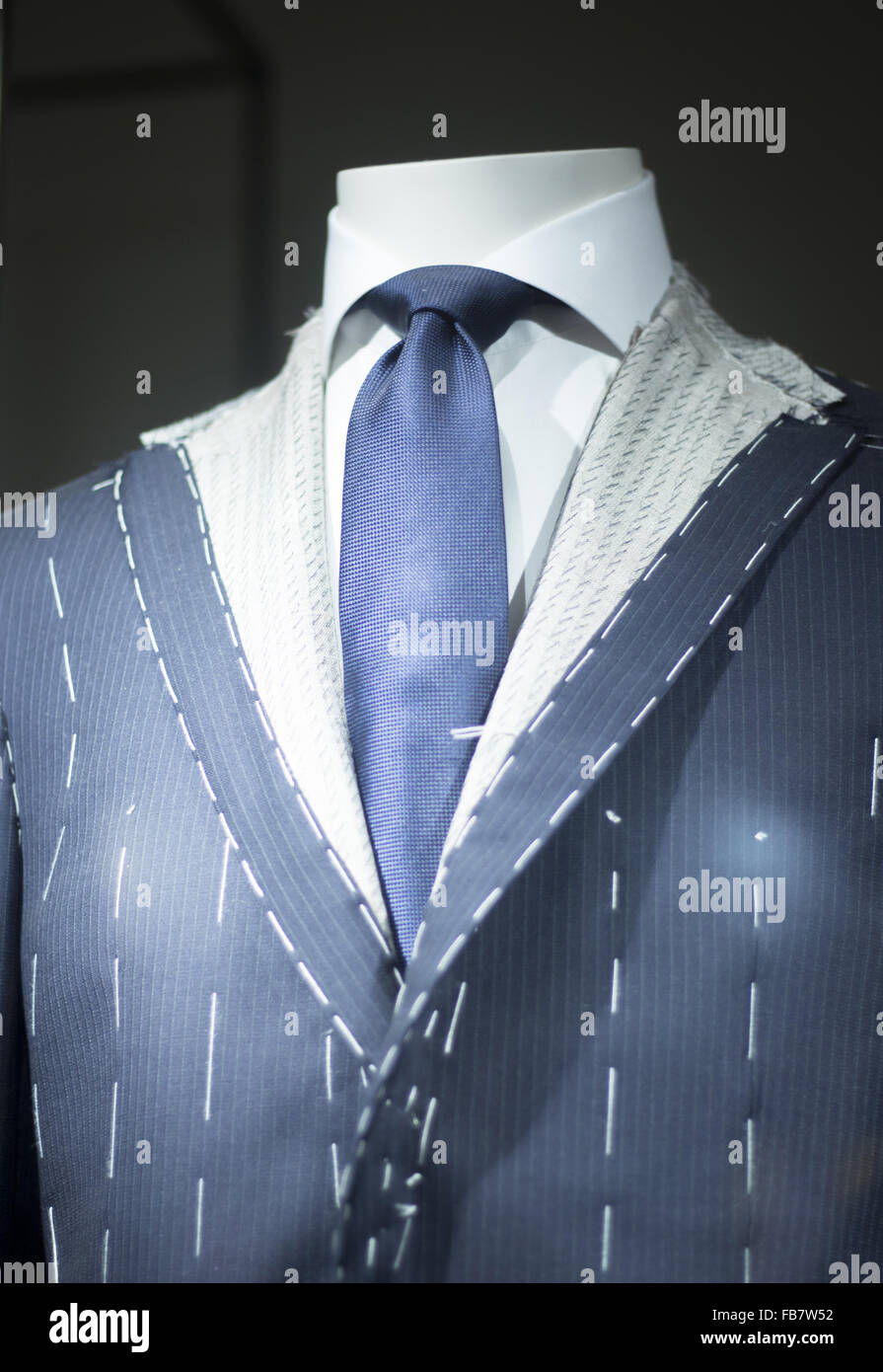 Store clothes dummy in men's suit shop photo Stock Photo - Alamy