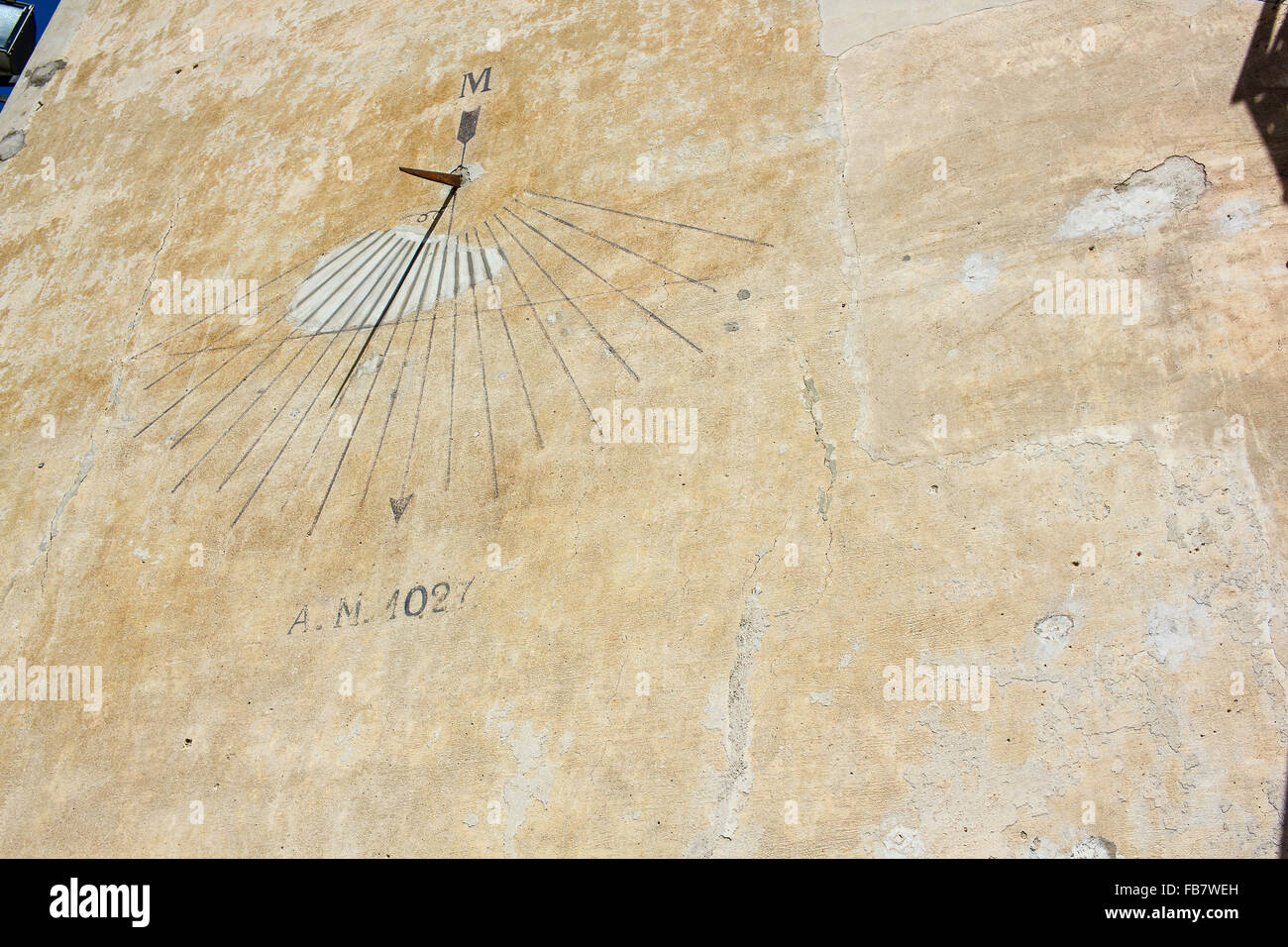 Sundial mountain hi-res stock photography and images - Alamy