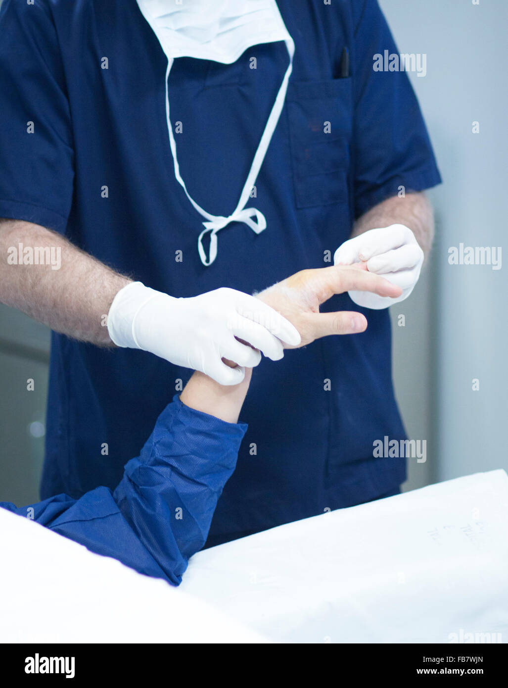 Hospital hand surgery orthopedics operation photo Stock Photo - Alamy