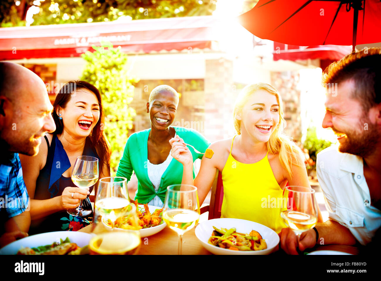 Group friends chilling talking holiday hi-res stock photography and ...
