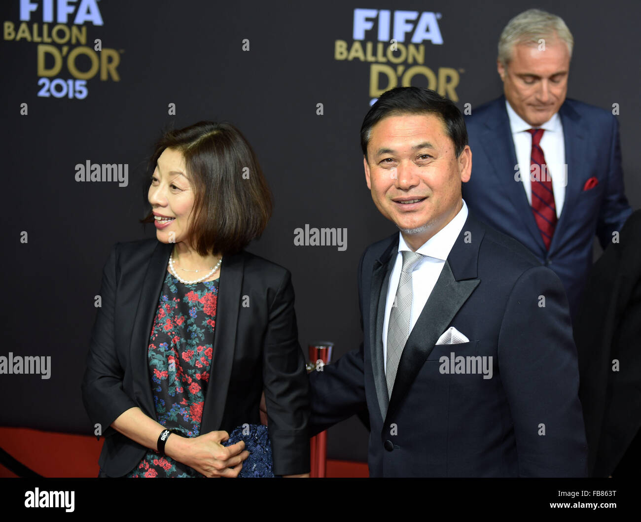 Zurich, Switzerland. 11th Jan, 2016. (L-R) Junko Sasaki, Norio Sasaki Football/Soccer : Norio ...