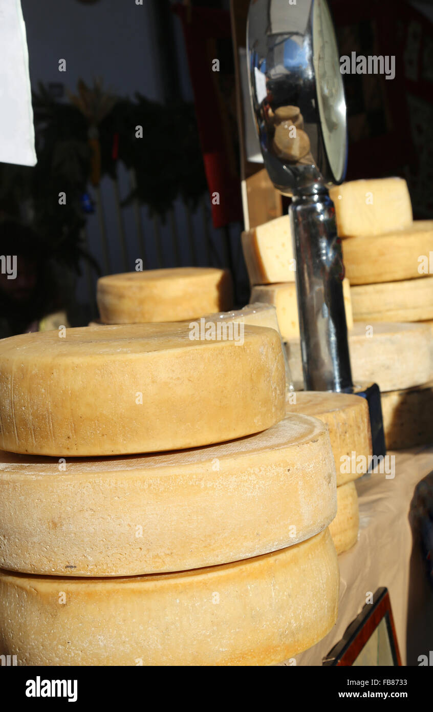 Scales with cheese hi-res stock photography and images - Alamy