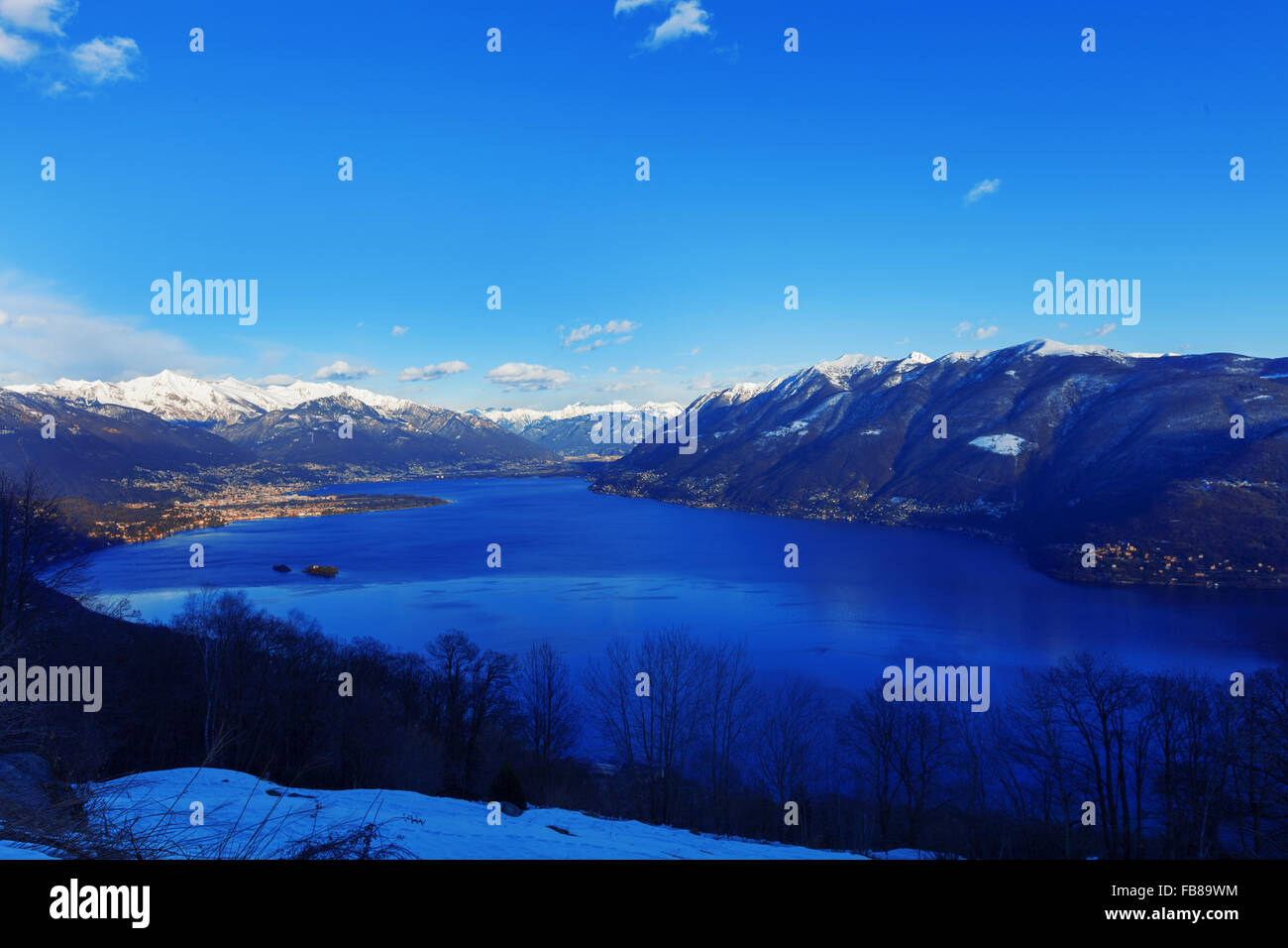 Lago di locarno hi-res stock photography and images - Alamy
