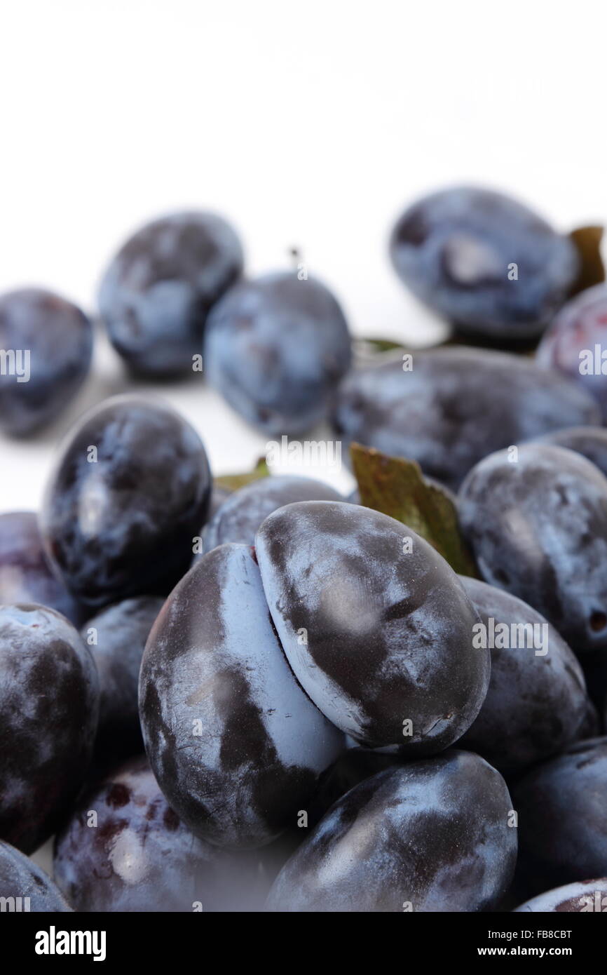 Yummy fresh plums Stock Photo - Alamy