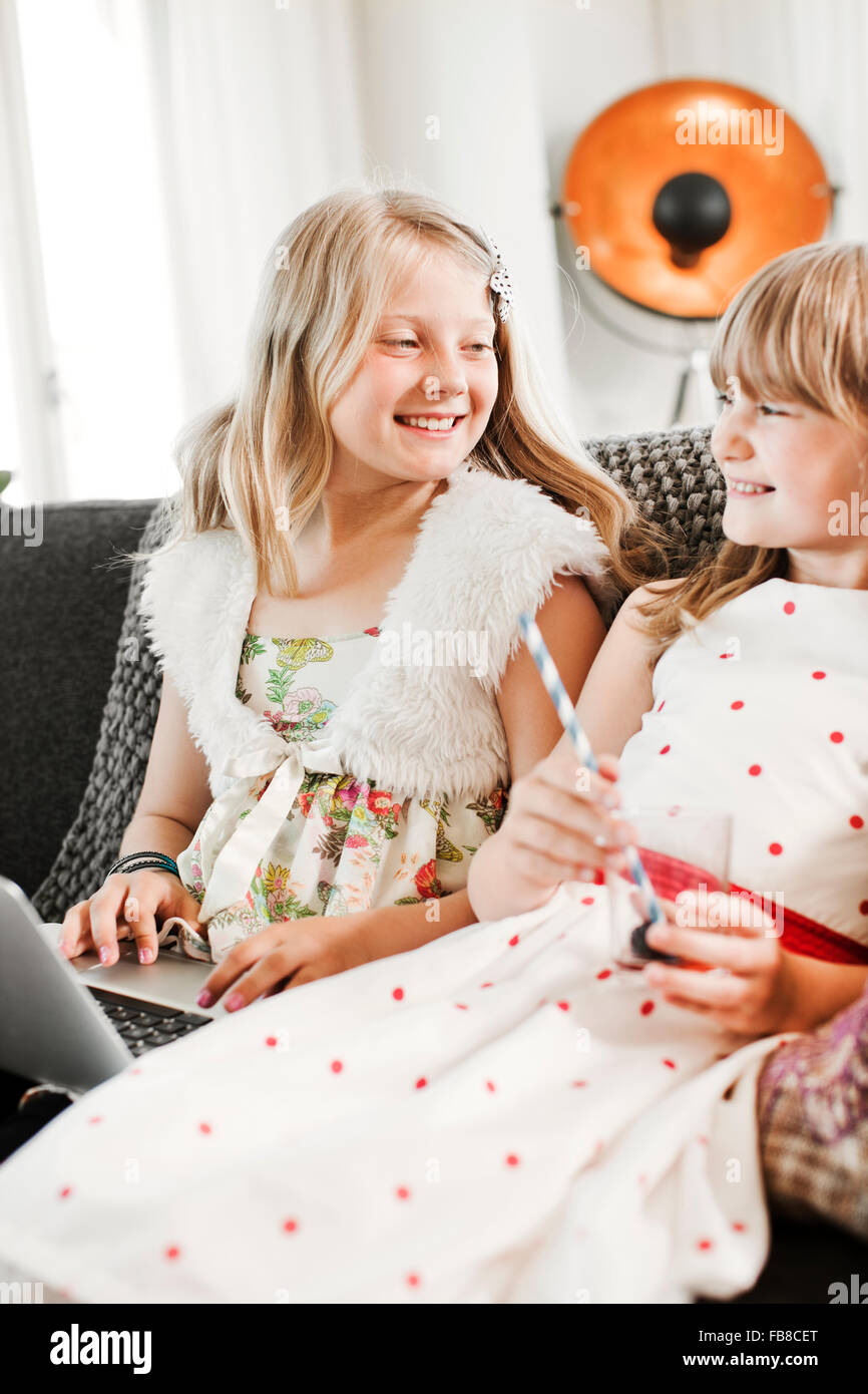 9 year old girls hi-res stock photography and images - Alamy