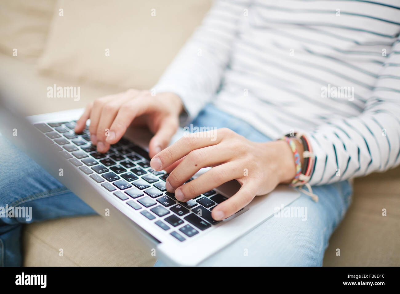 Hands pushing hi-res stock photography and images - Alamy