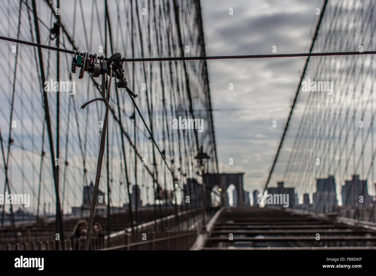 Love lock bridge brooklyn hi-res stock photography and images - Alamy